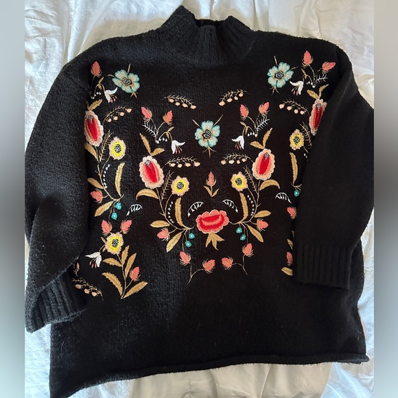 cliche | Sweaters | Cliche 8s Embroidered 80s Sweater In X | Poshmark